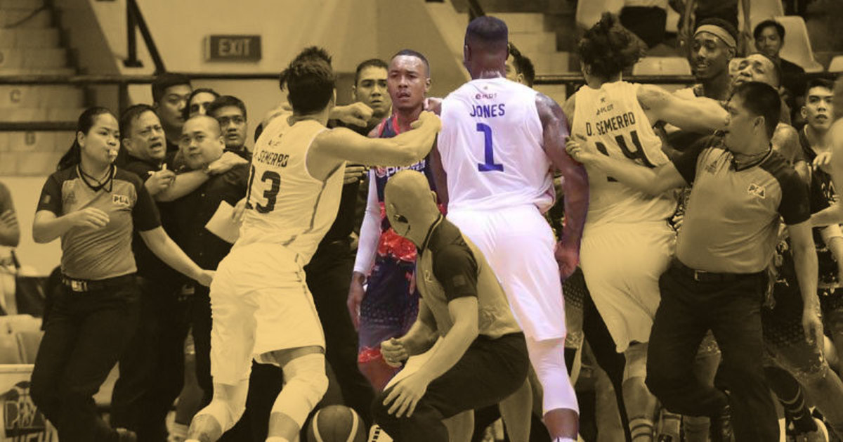 One of the craziest and funniest basketball fights ever - Basketball ...