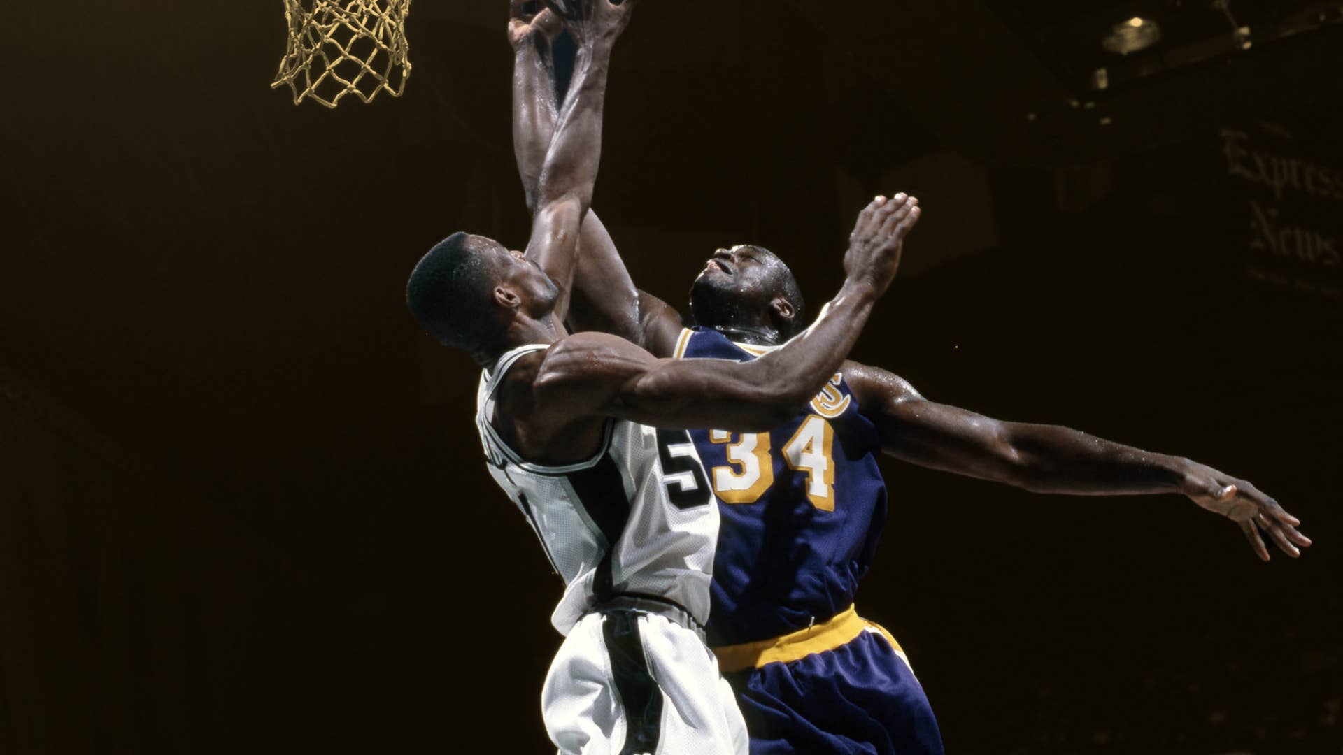 Shaquille O'neal Dunk Shaquille O'Neal Explained Why He Brutally