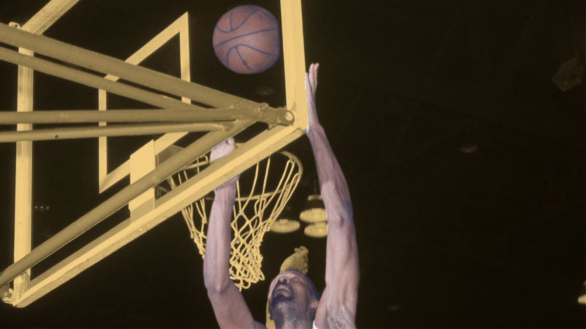 A historic night for Bill Russell - Basketball Network - Your daily ...