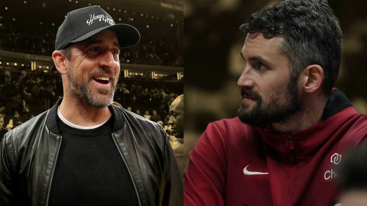Kevin Love trolls Aaron Rodgers: "I have the best QBR in NY ...