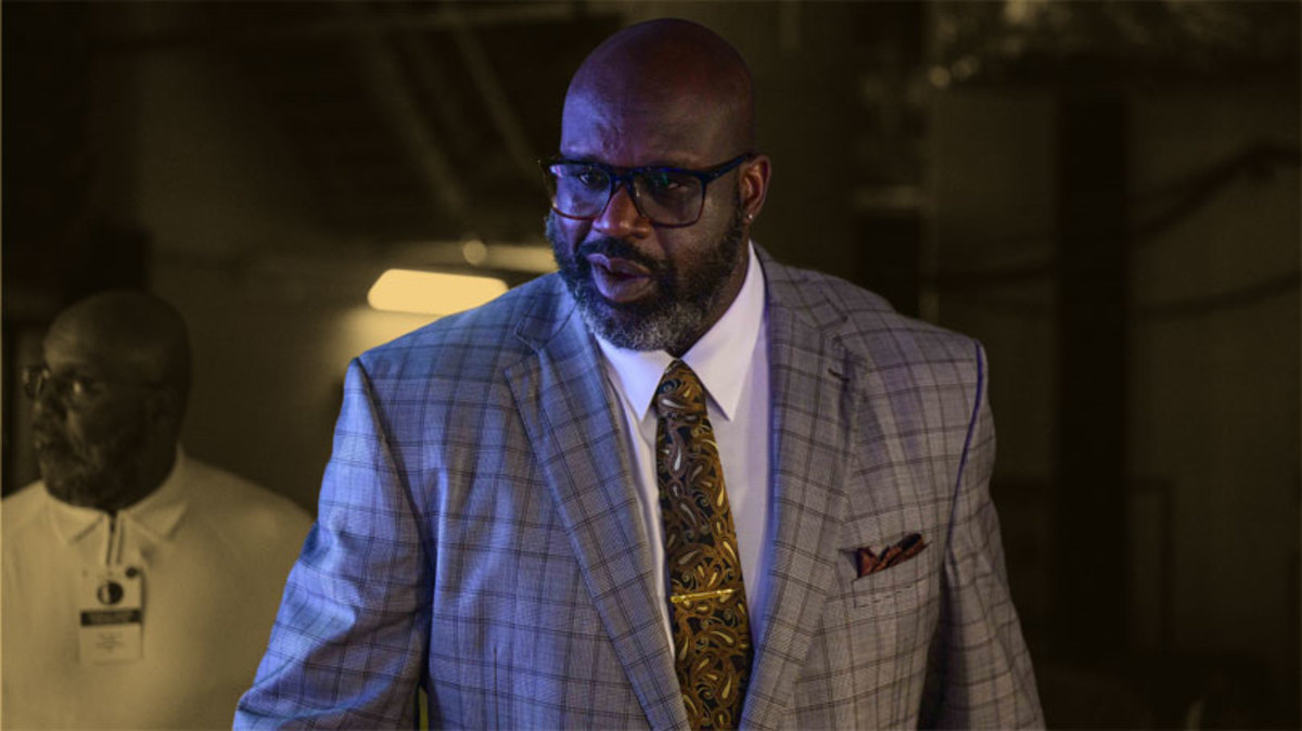 Shaquille O'Neal credits "a fellow" he met at a bar for his financial ...