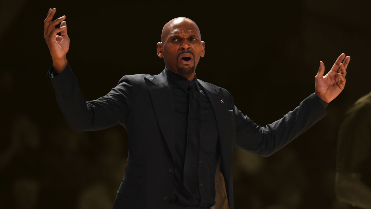 Jerry Stackhouse believes the NBA’s old playoff format cost the Dallas ...