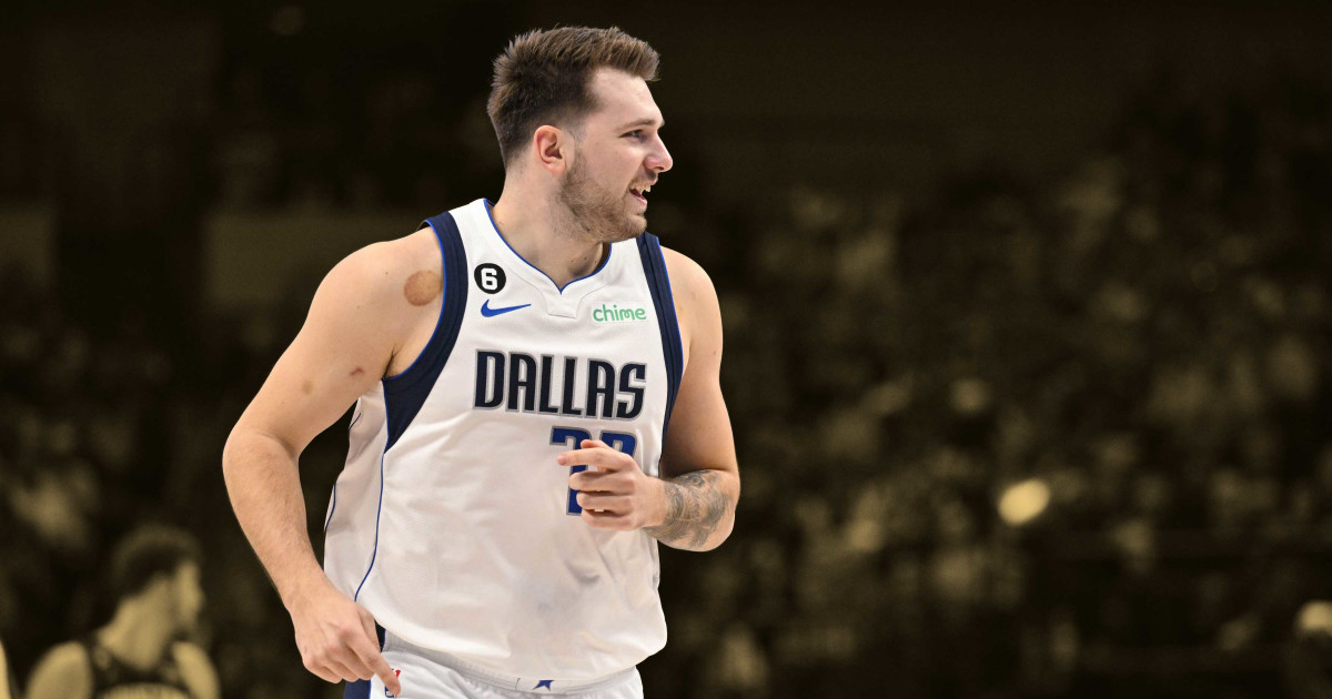 Luka Doncic's hilarious messages to Michael Finley after passing him on ...