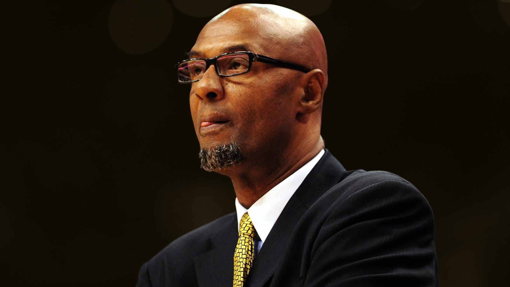 Joe Bryant, father of Kobe Bryant, passes away at 69 - Basketball Network