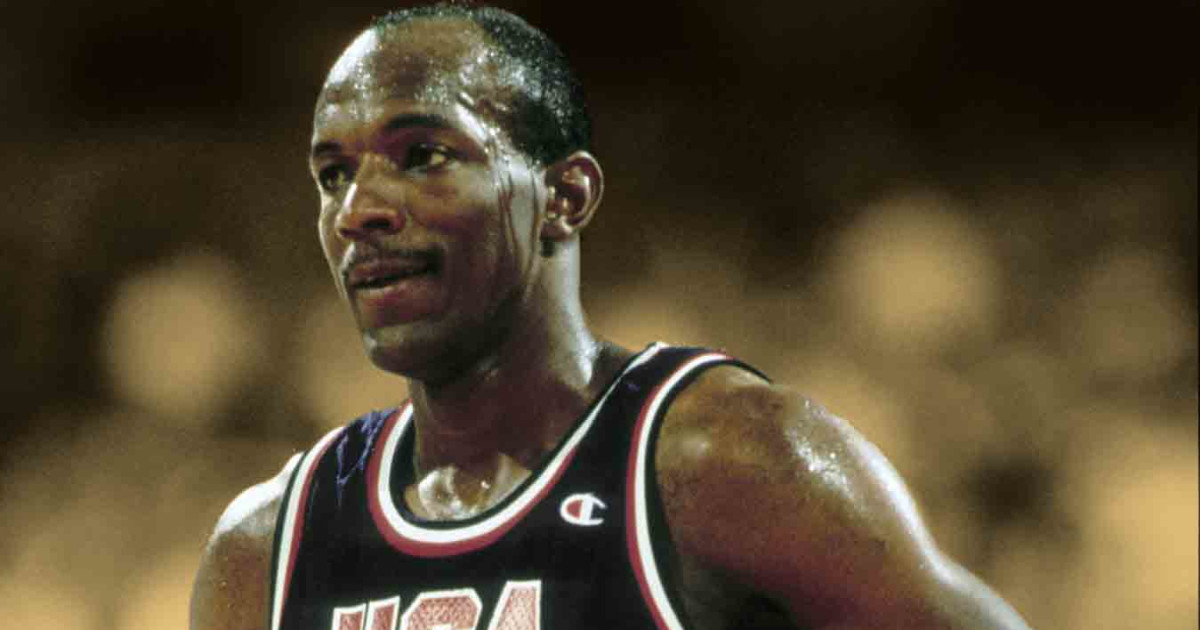 “Didn’t I just kick your ass?” — Clyde Drexler went through an entire ...
