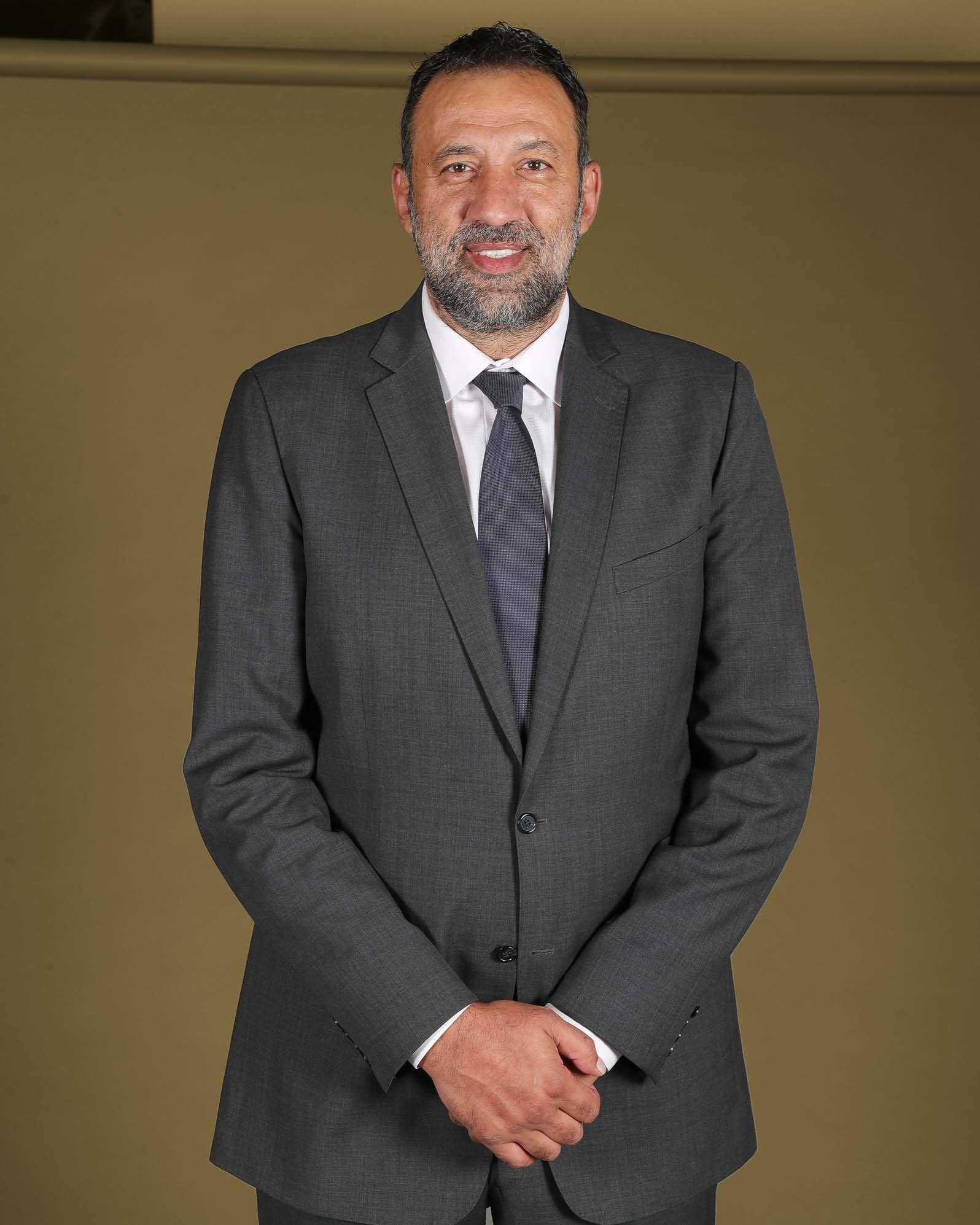 Vlade Divac - Basketball Network