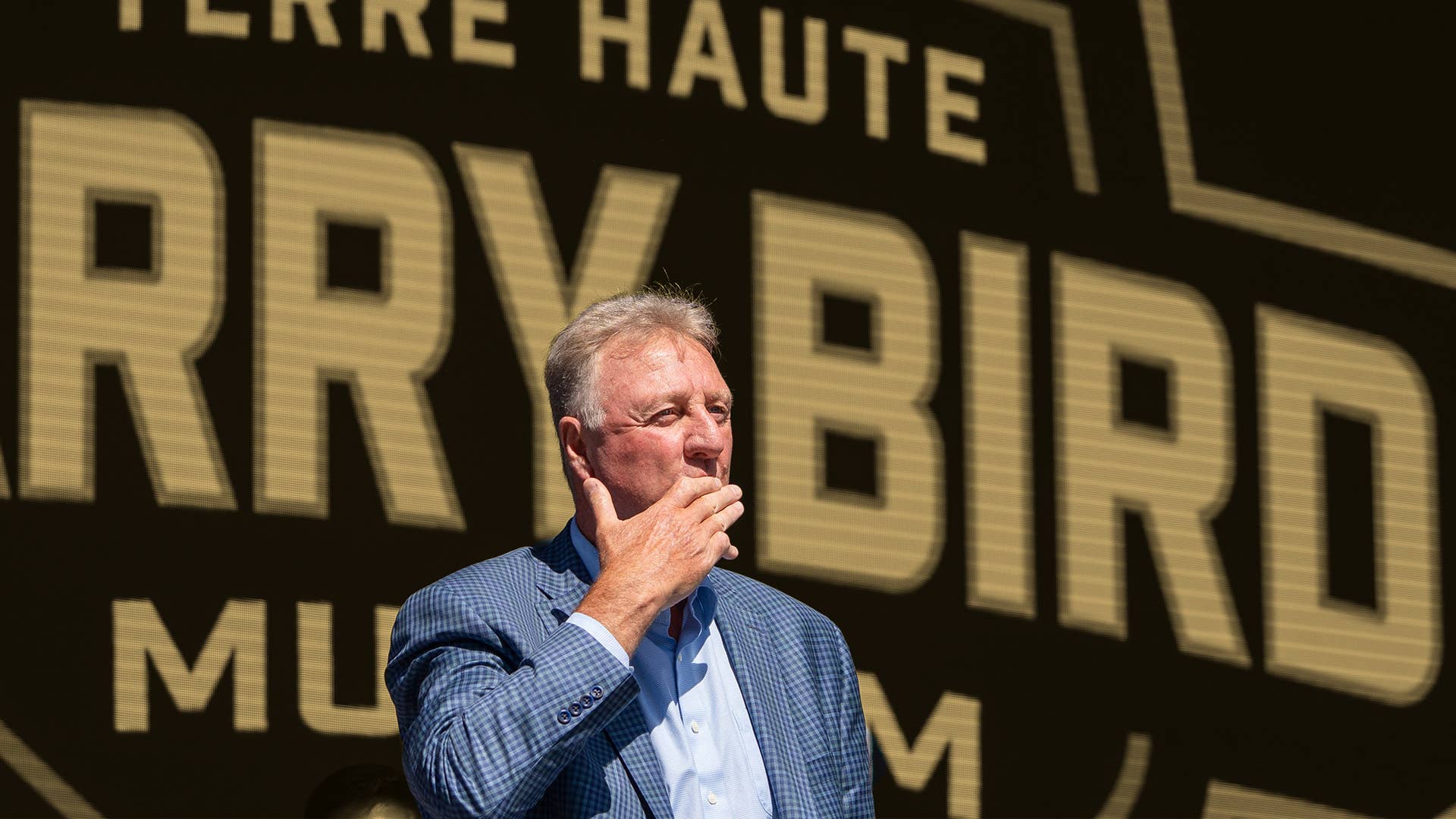 Larry Bird on being a garbage man - Basketball Network
