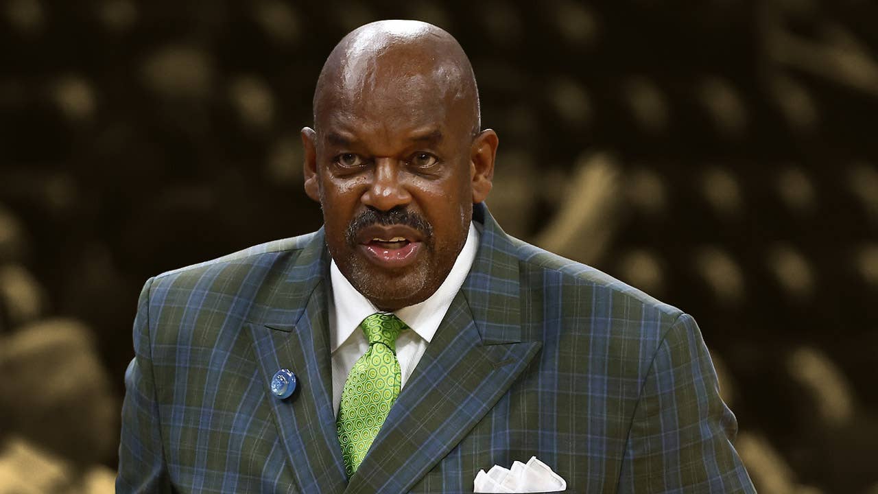 Cedric Maxwell reveals how he found out Kareem Abdul Jabbar respected ...