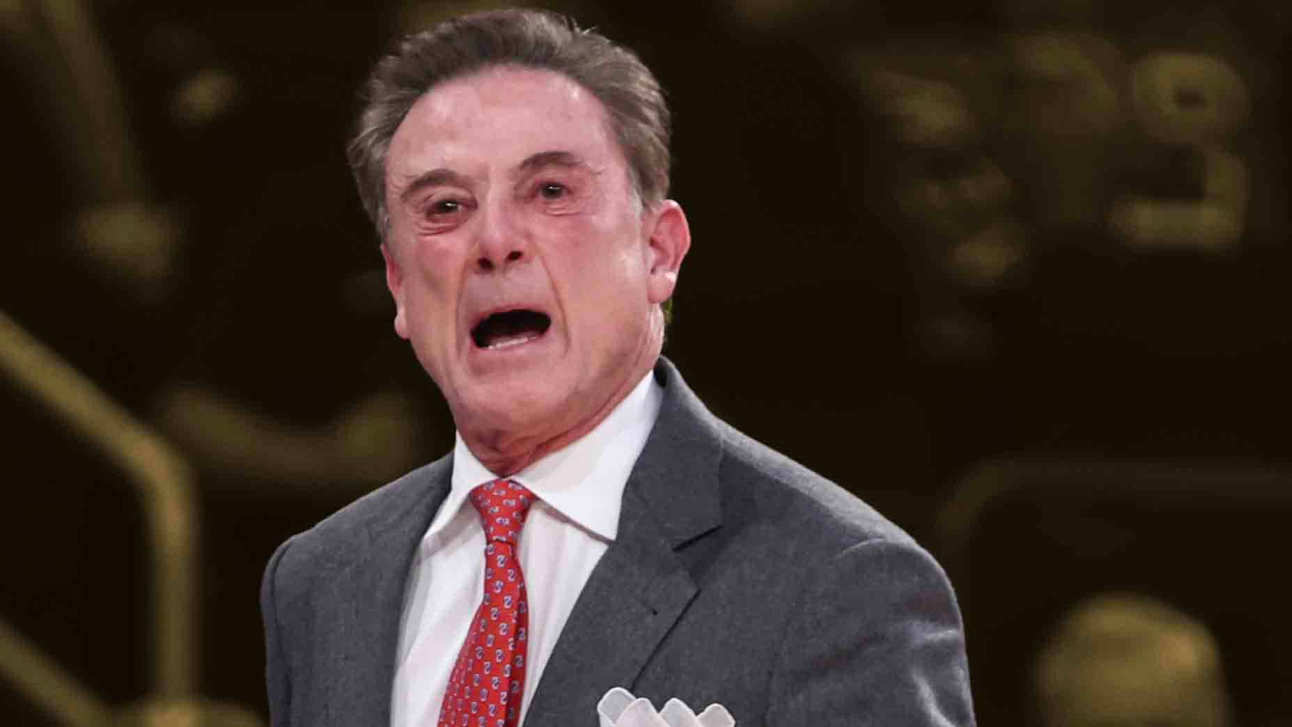 Rick Pitino calls refs "unethical" and sets himself up for fans ...