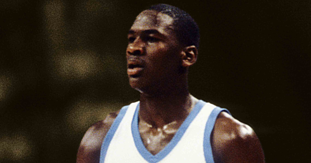 Ex-Tar Heel on watching college MJ torch Walter Davis - Basketball Network
