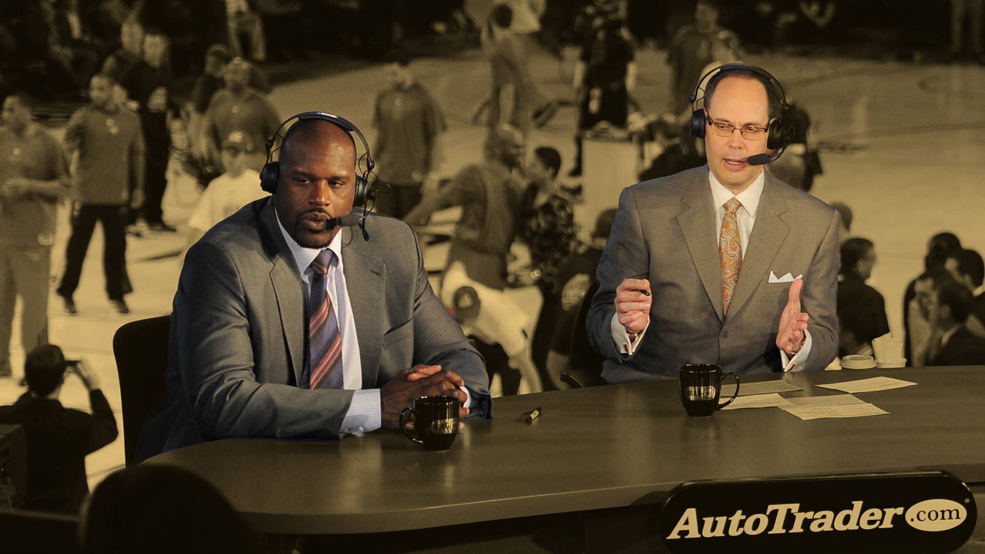 Shaq ripped Ernie for ranking DeAndre Jordan ahead of Boogie ...