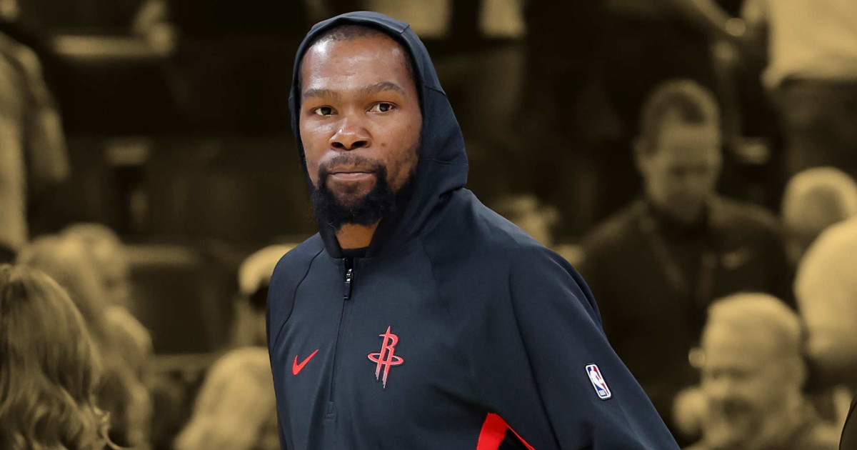 "Propaganda rears its ugly head at random times" - Kevin Durant deletes ...