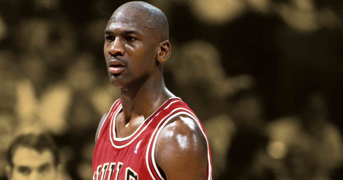 Michael Jordan revealed the truth behind his iconic layup in the 1991 ...
