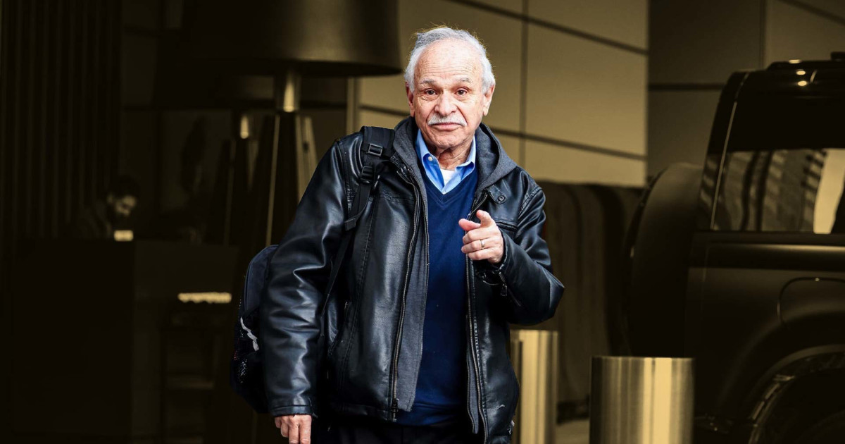 Sam Smith exclusive: new book with Phil Jackson, Jordan-Pippen feud ...