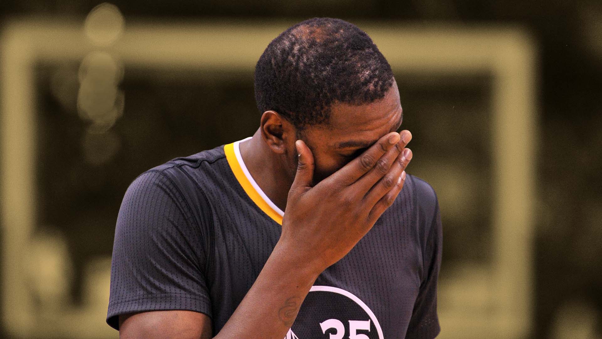 KD apologized for his "childish and idiotic" tweet where he explained ...