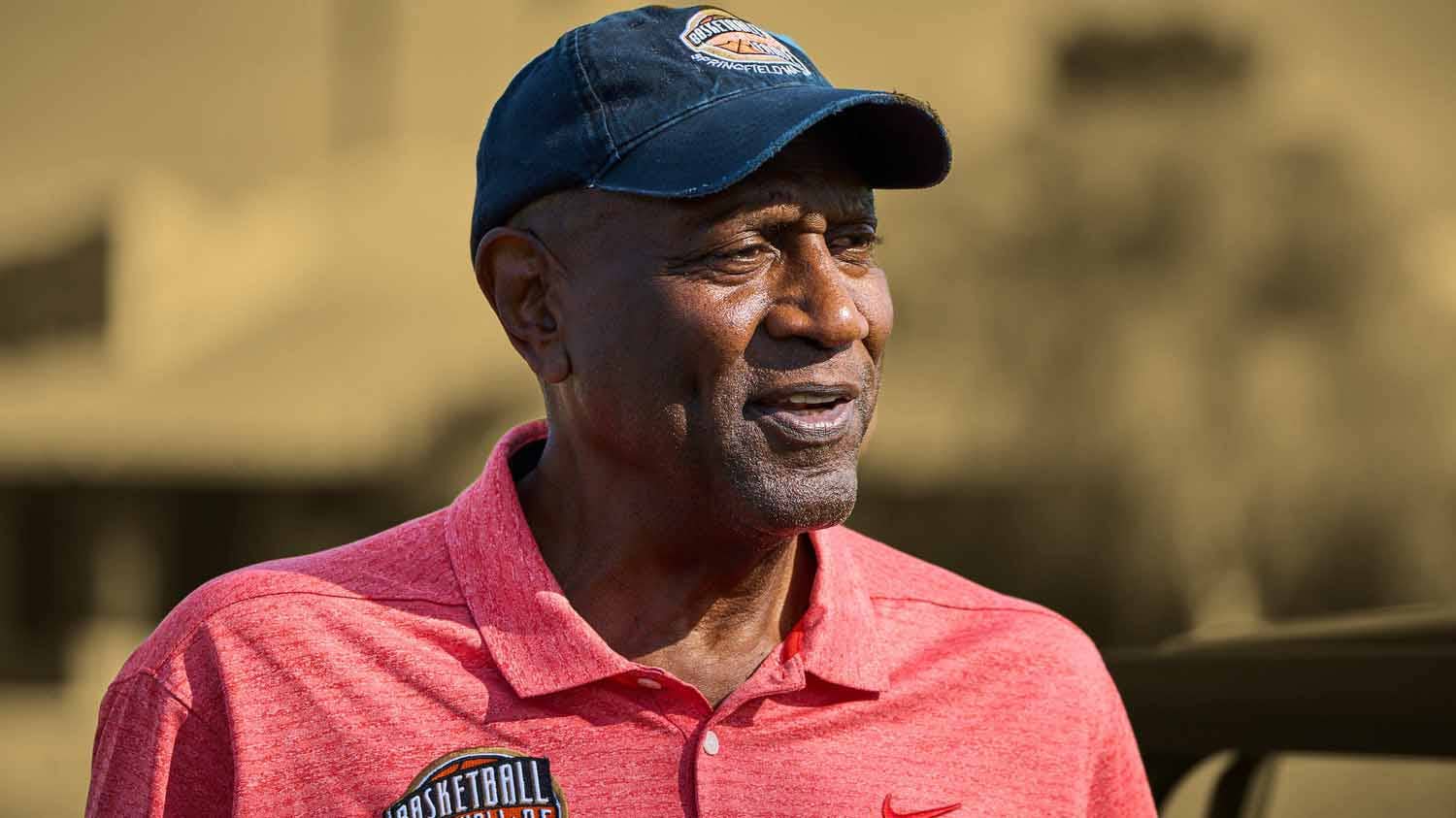 Spencer Haywood reveals Kobe thanked him for his impact on NBA ...
