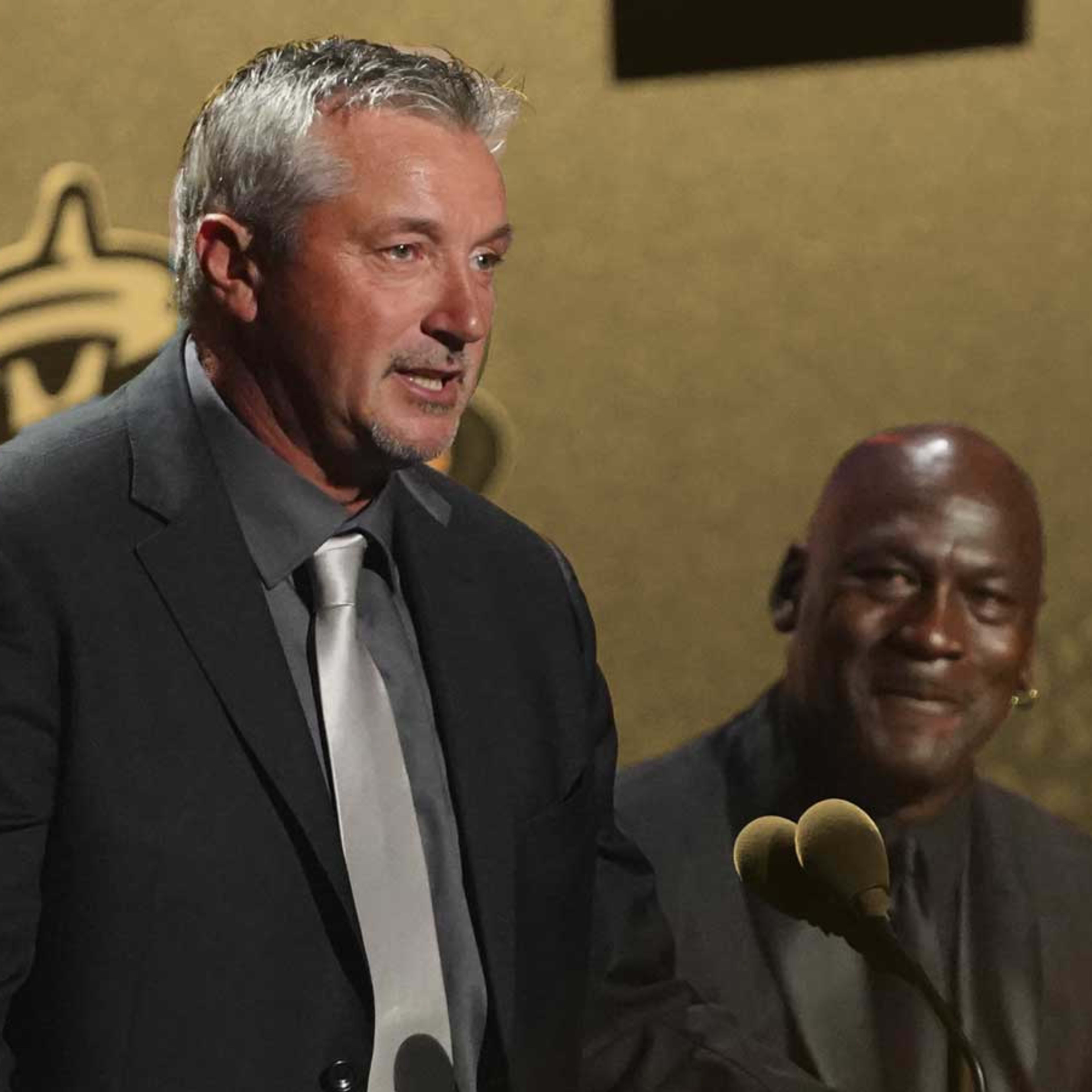 Jason Williams claims Knicks made a massive mistake in KAT trade ...