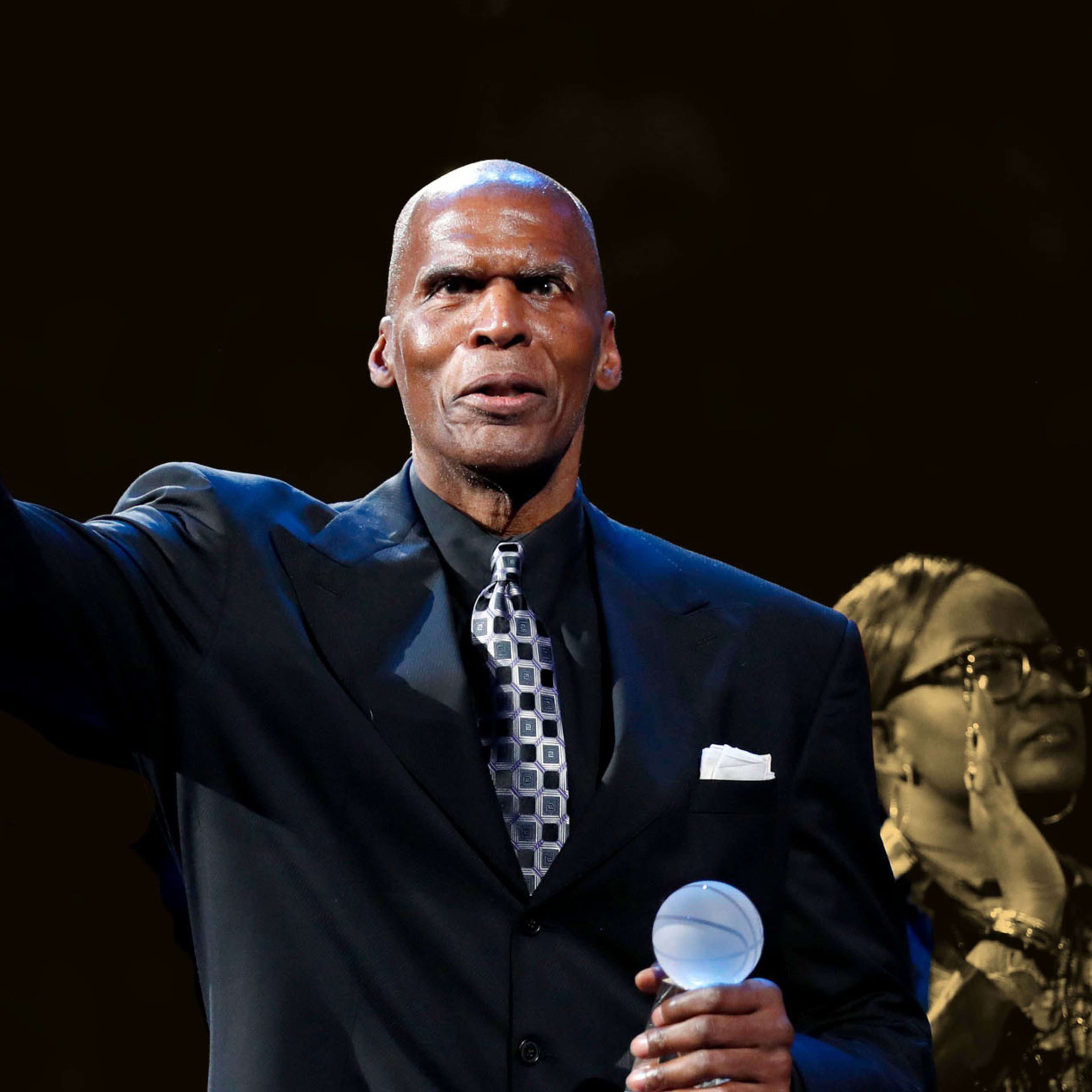 Celtics legend Robert Parish claims he still hates Lakers - Basketball ...