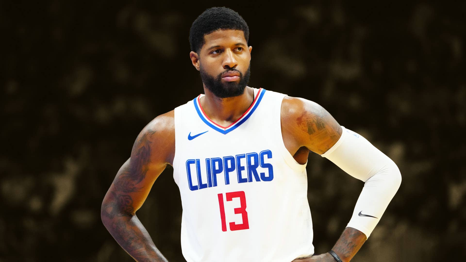 CP3 went to the Clippers because his trade to the Lakers was vetoed ...