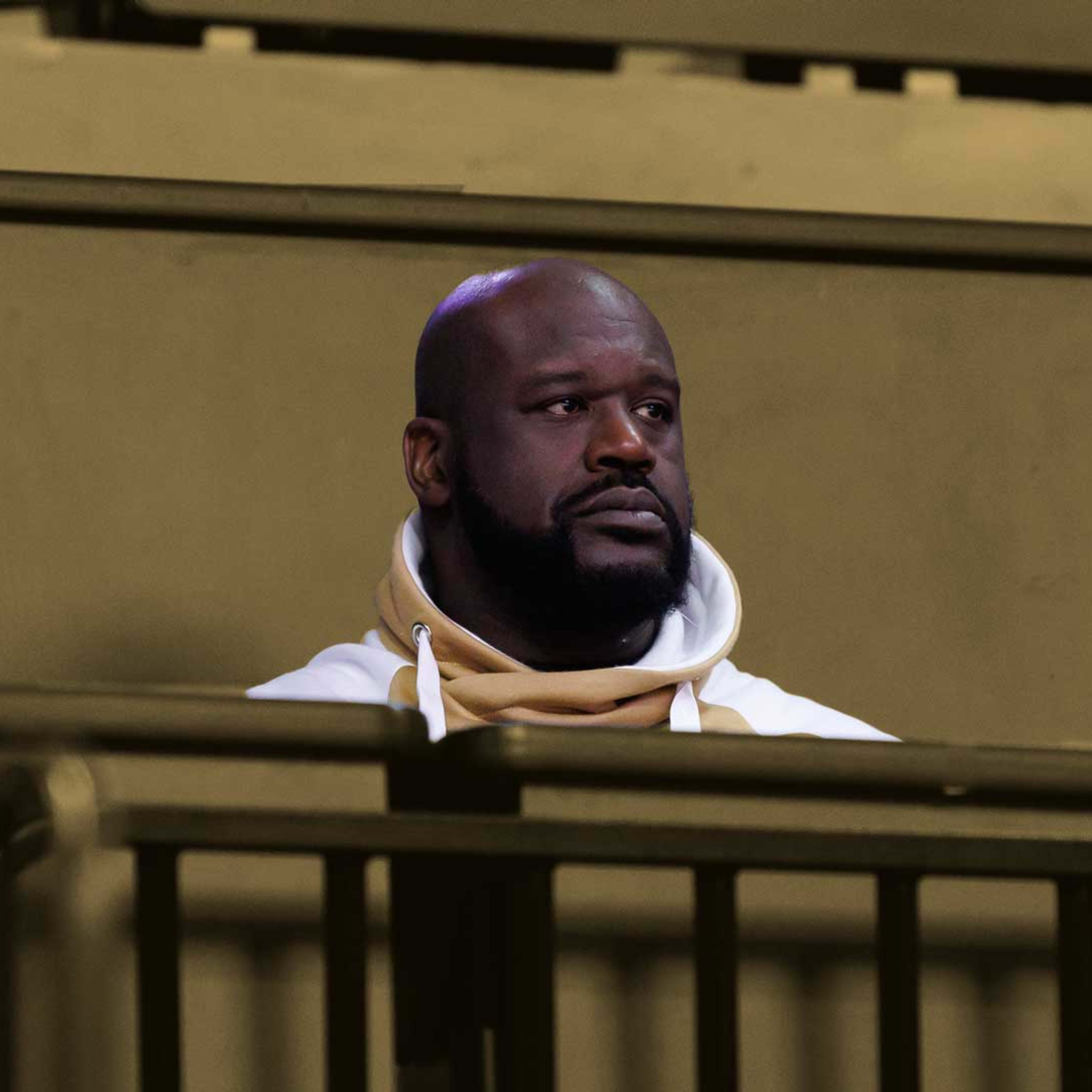 B-Shaw recalls Shaq causing an incident in a Philadelphia Zoo ...