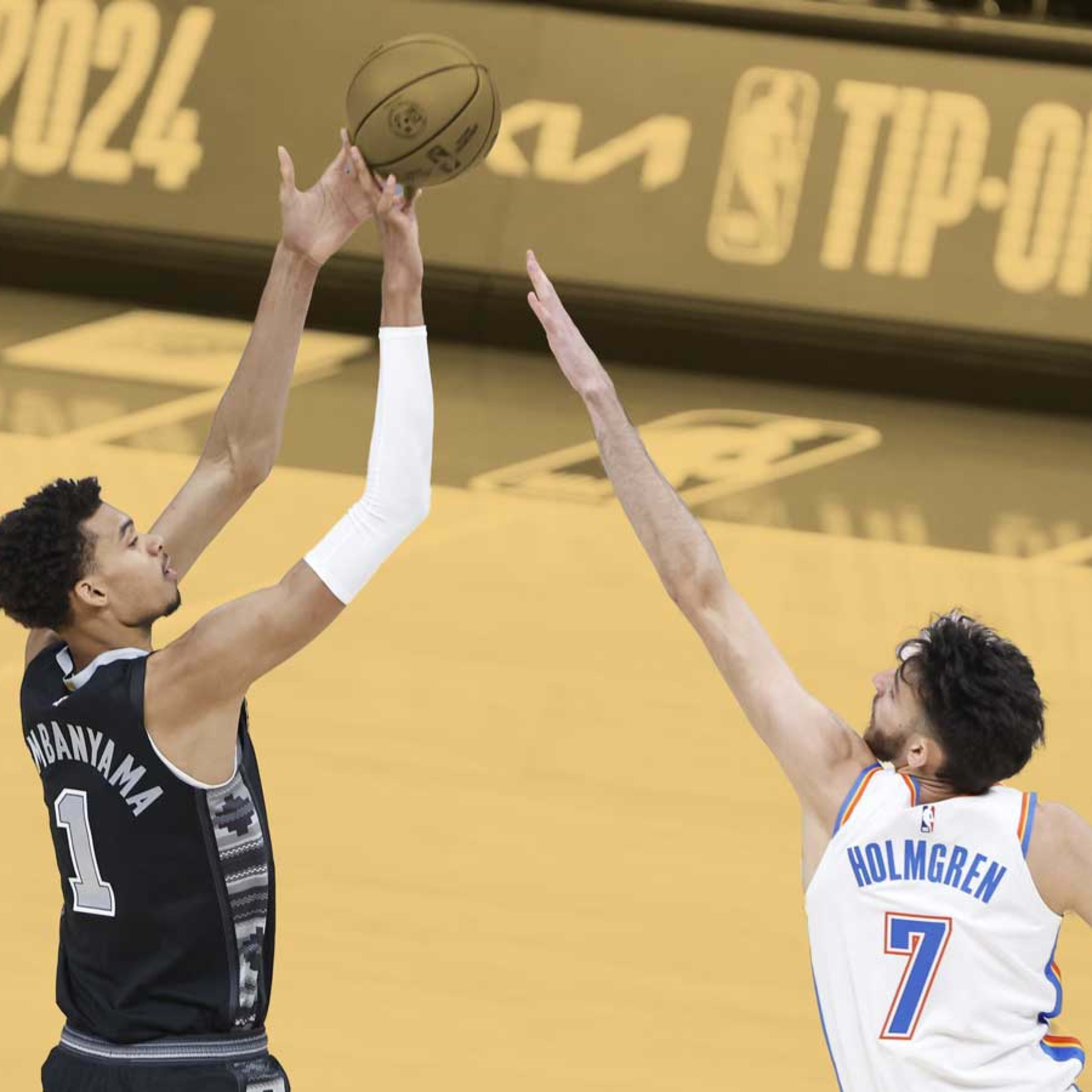 Lou Williams explains why Wemby-Chet rivalry talk has to stop ...