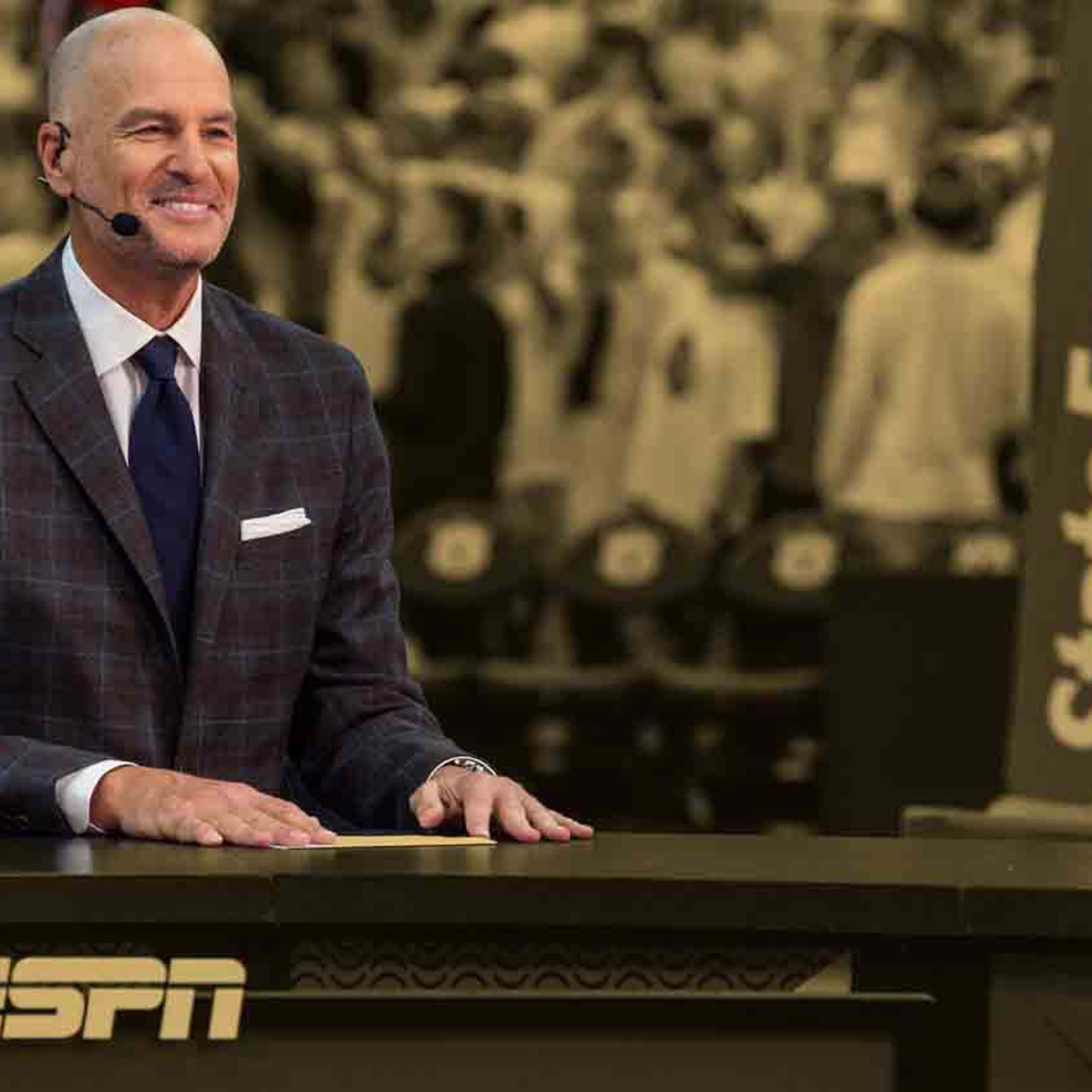 Hansel Enmanuel: The one-armed athlete inspiring the NCAA - Basketball ...