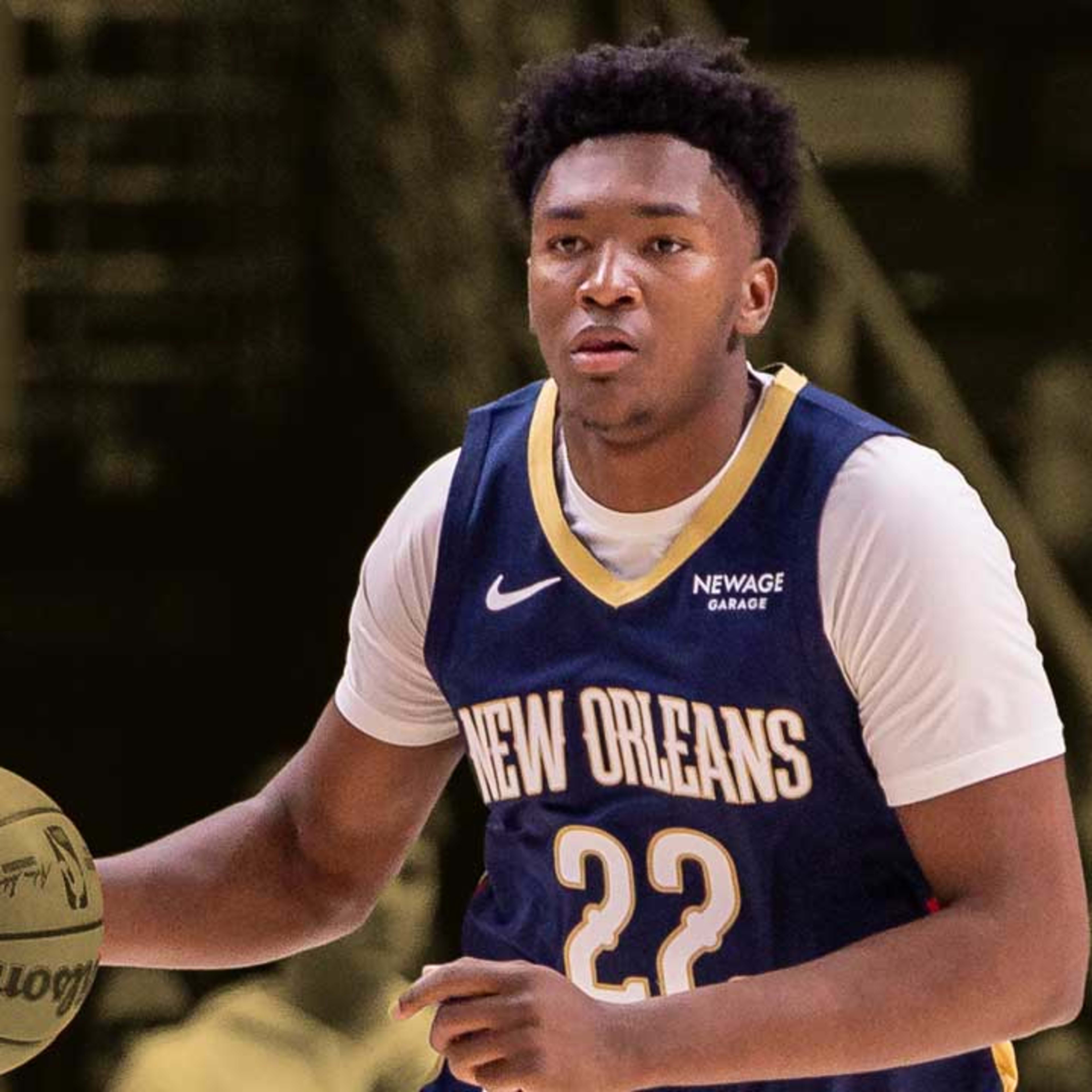 Ex-ESPN analyst says Derik Queen trade mirrors Will Anderson deal ...