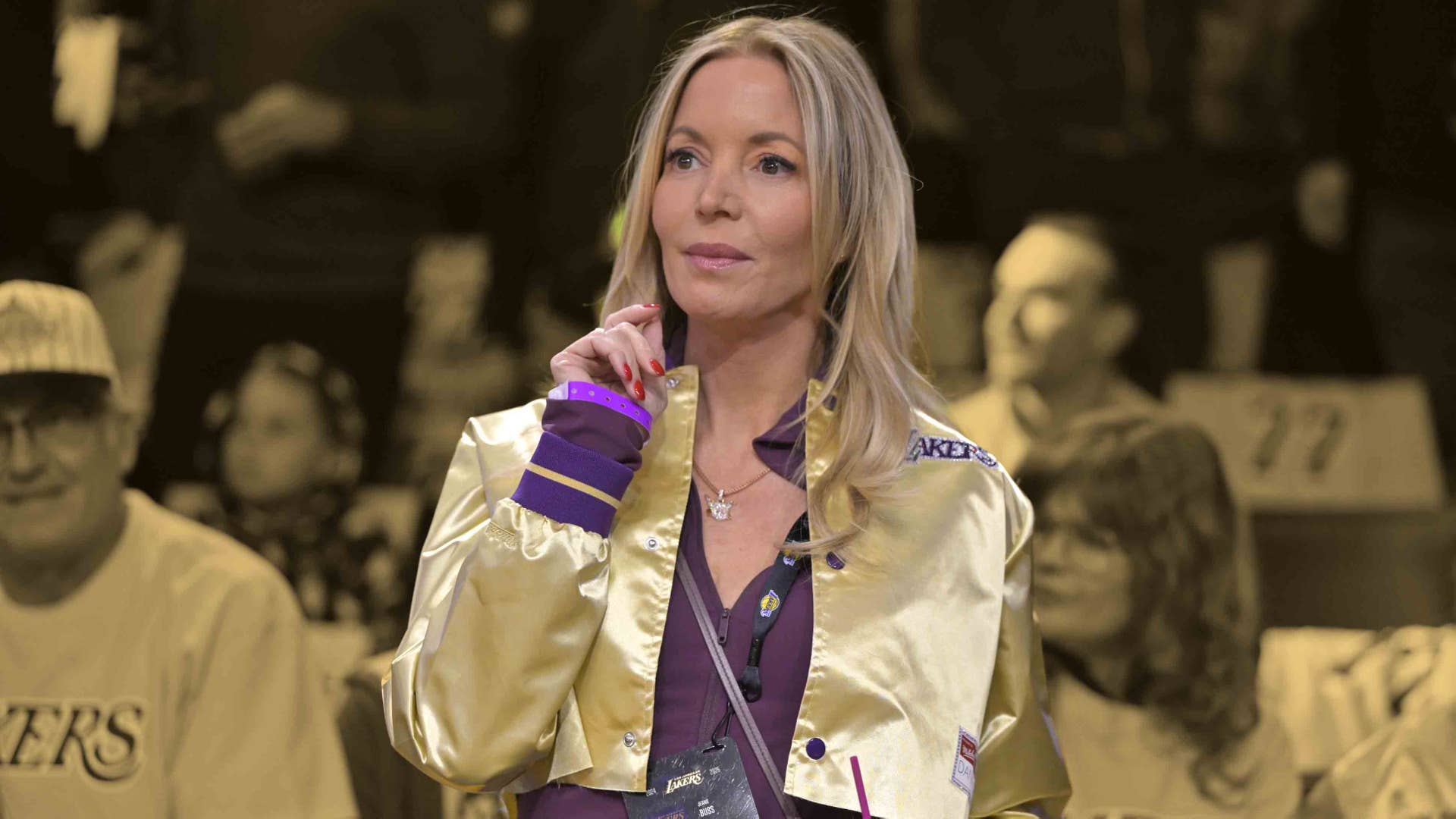 Jerry Buss’ trust made the Lakers a family gold mine - Basketball Network