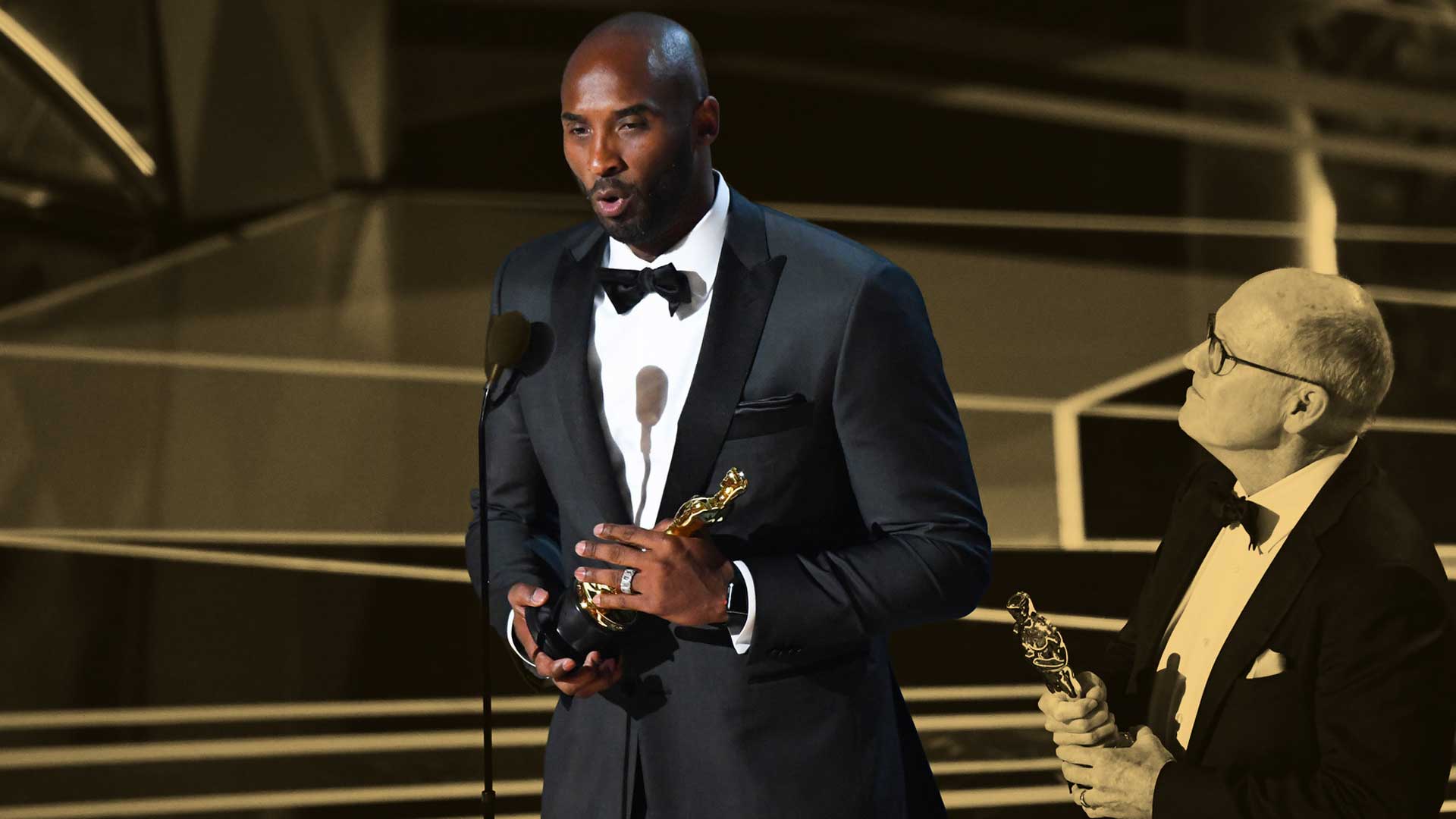 Sasha Vujacic explains difference between No. 8 and No. 24 Kobe ...