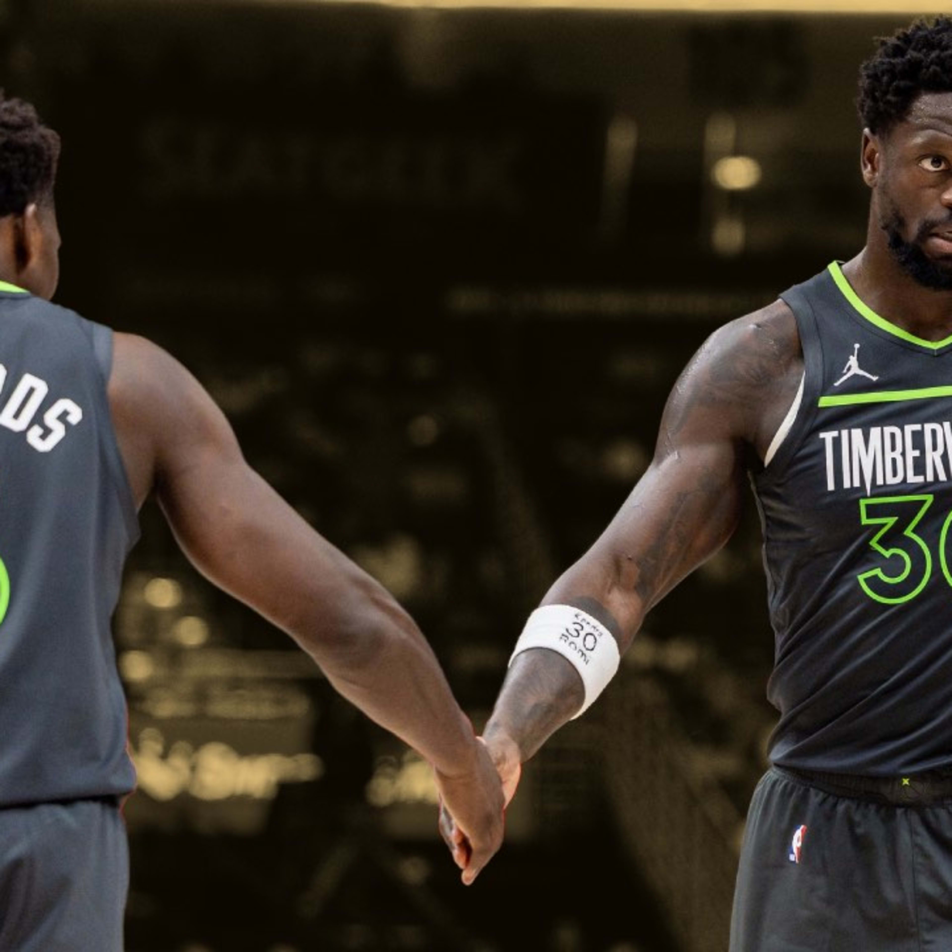 Julius Randle praises Anthony Edwards after 10,000 point-milestone ...