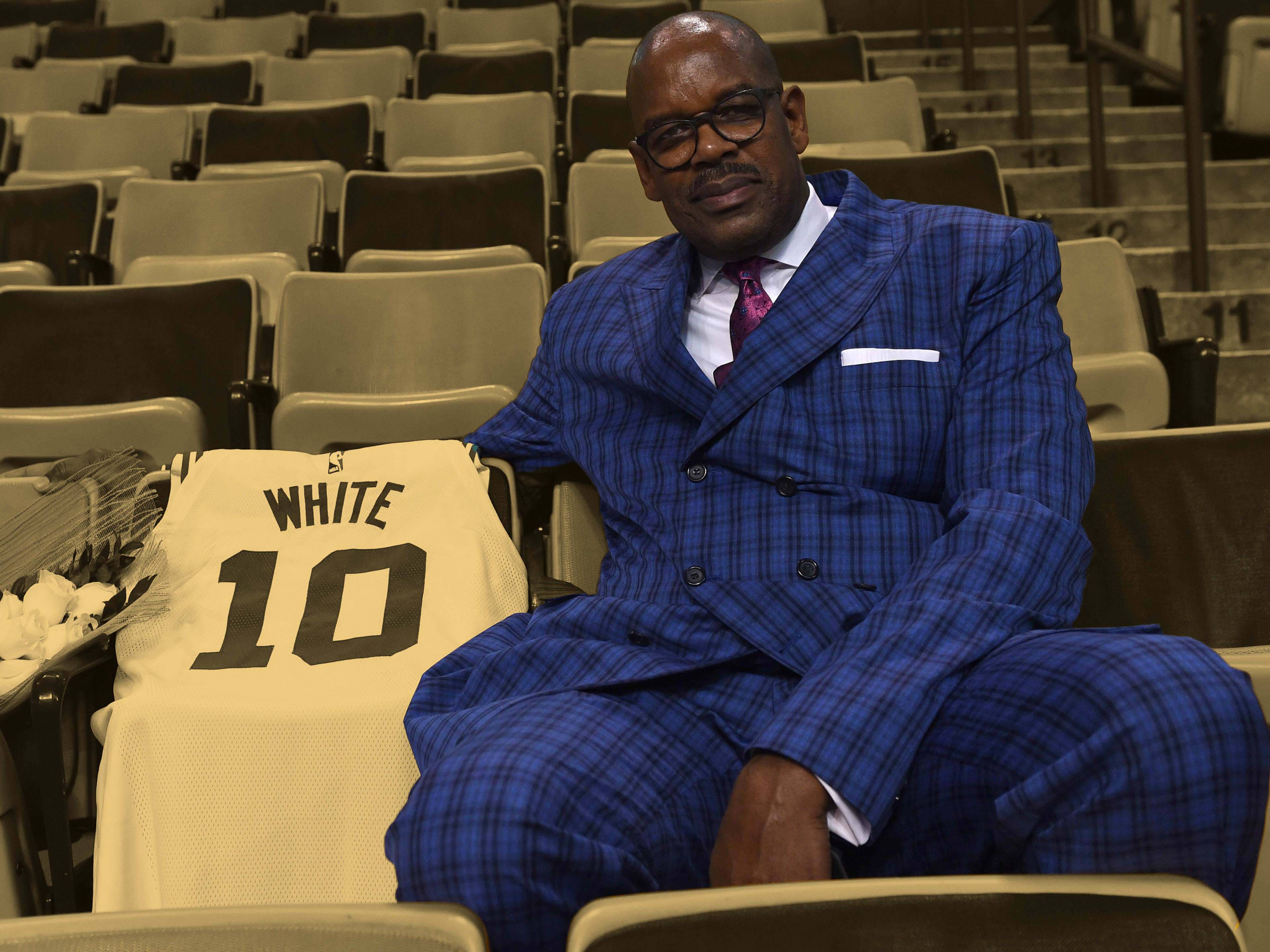 Cedric Maxwell - Basketball Network