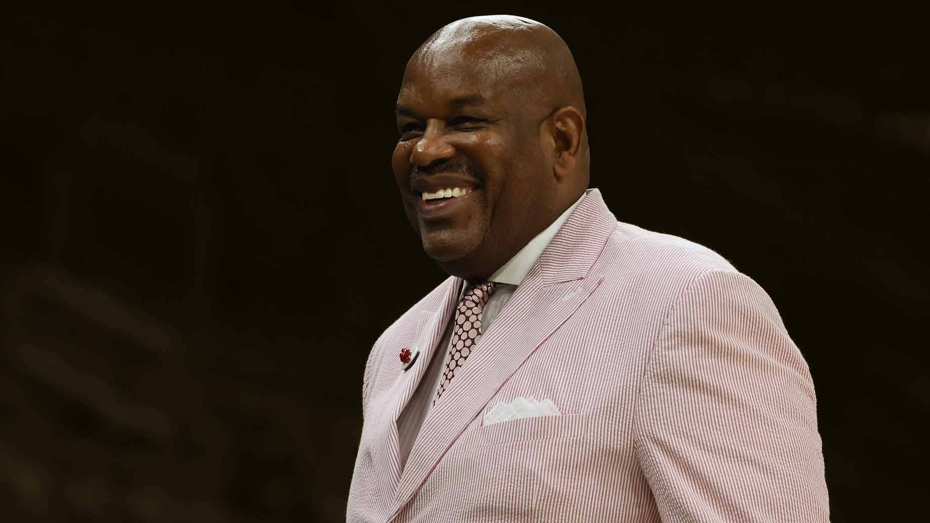 Cedric Maxwell - Basketball Network