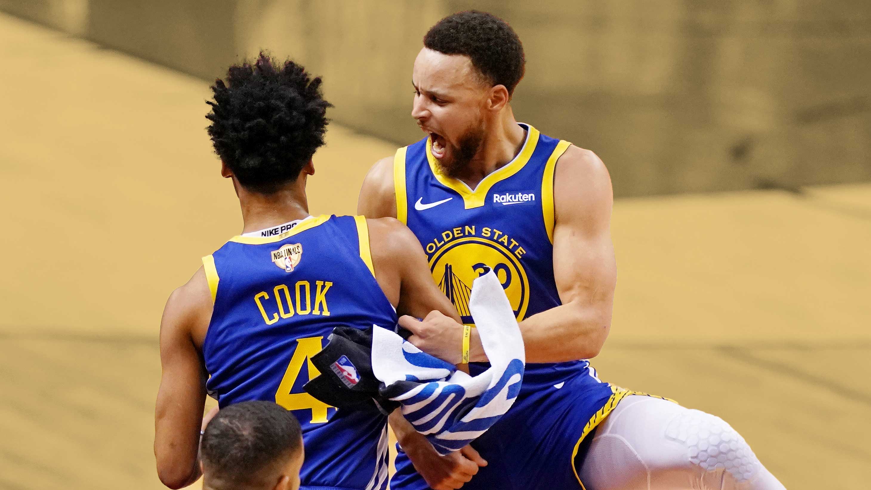 How Steph Curry’s halftime text led to Quinn Cook’s 28-point game ...