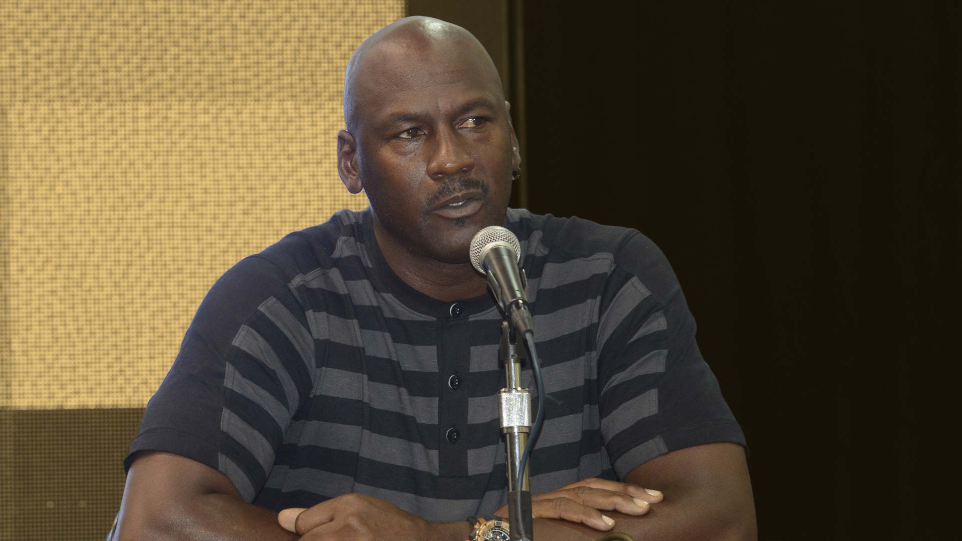 Sam Smith: Media twisted MJ's "Republicans Buy Sneakers" quote ...