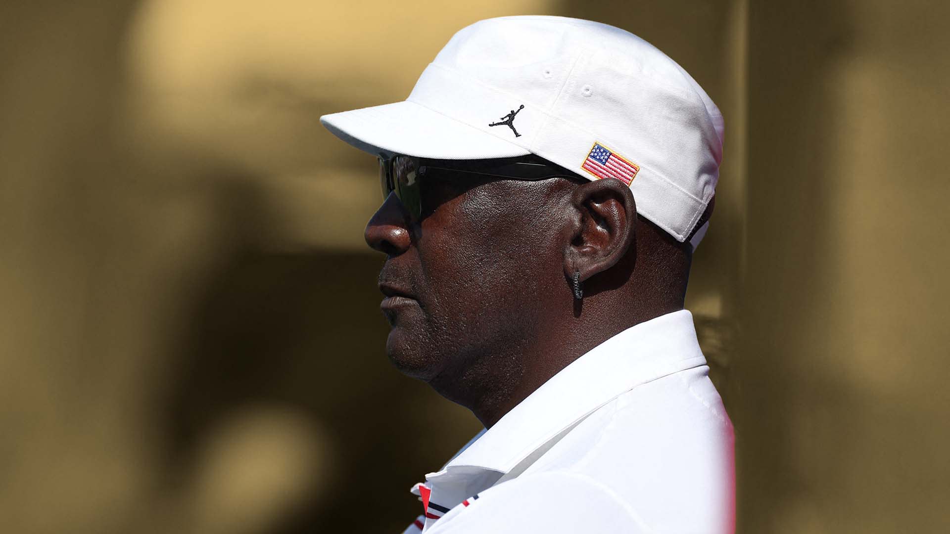 Museum plan for Jordan's $9.5M mansion enrages neighbors - Basketball ...