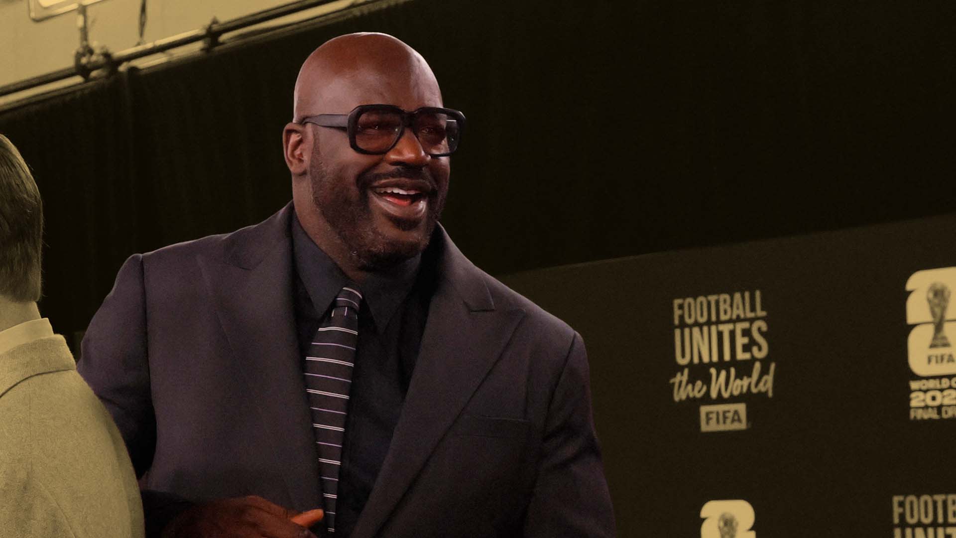 Shaq steps in to cover expenses for 7'3" police recruit - Basketball ...