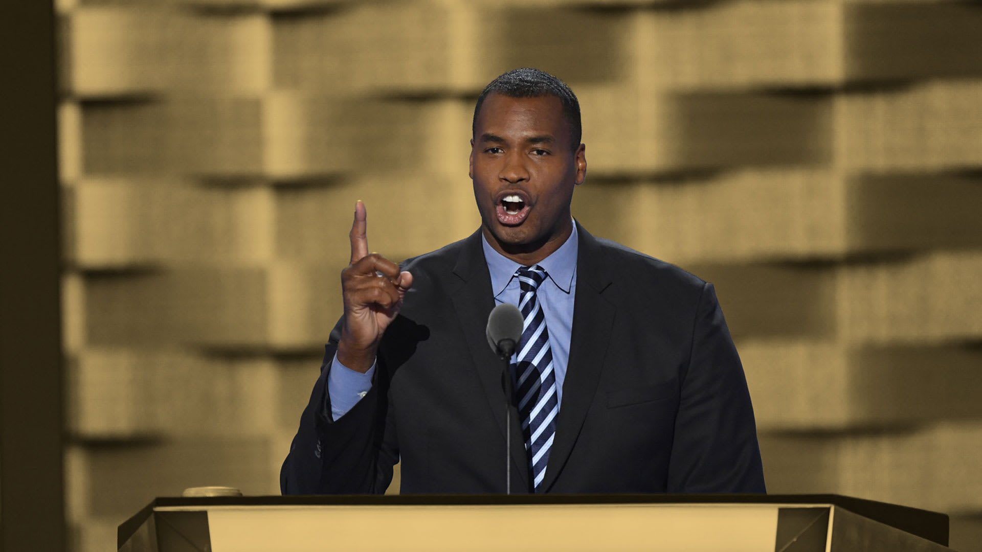 Jason Collins compares his fight with brain cancer to guarding prime ...