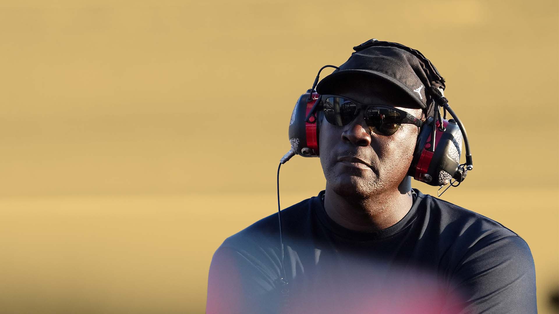 When MJ got mocked for his "First Dance" performance - Basketball Network