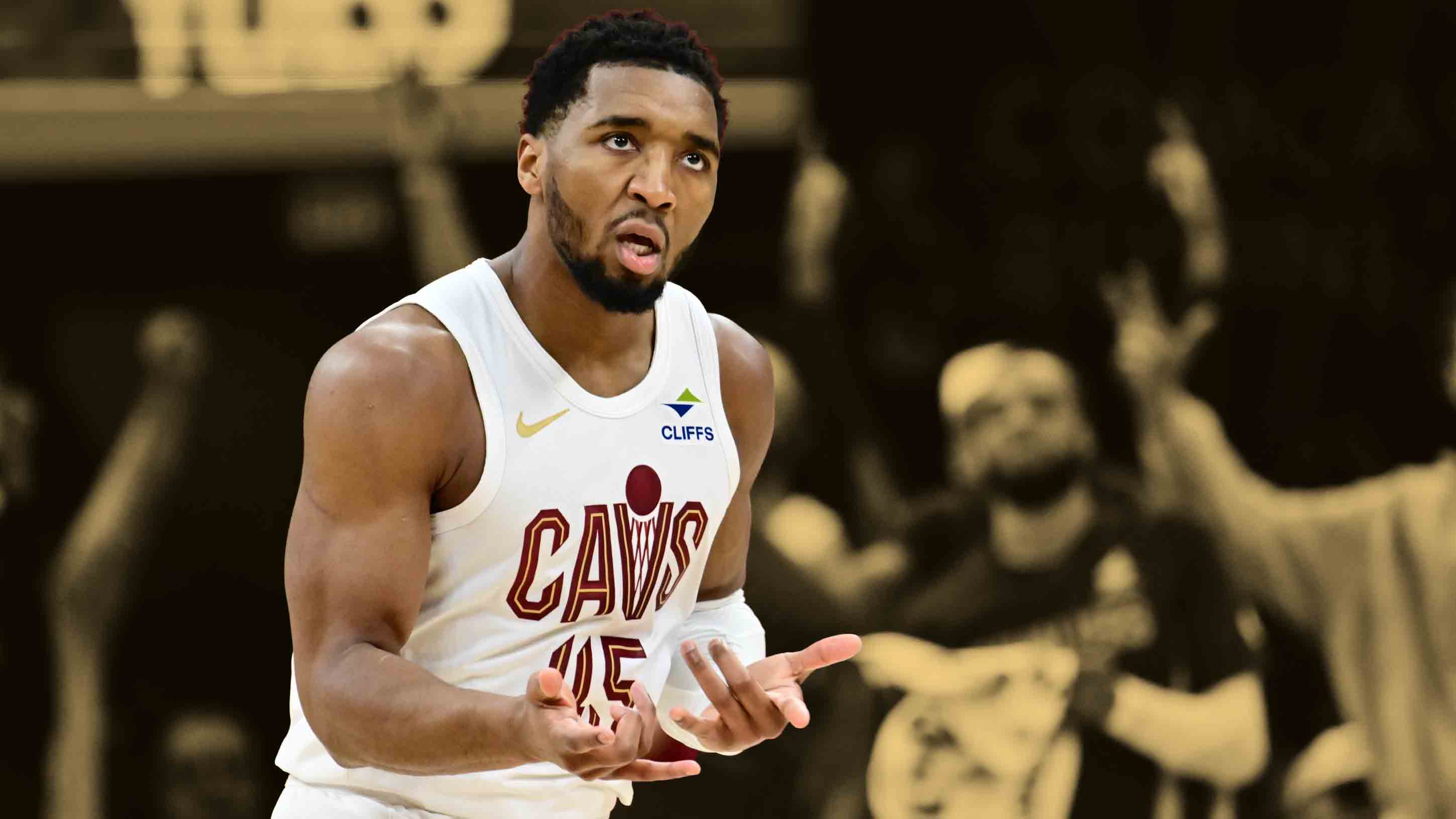 Donovan Mitchell recalls hotel "Lockdown" during fatal Minneapolis ...